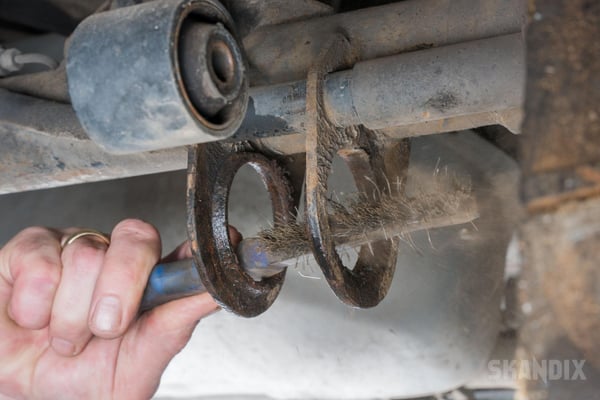 SKANDIX - Technical hints: Tool rear axle bushing