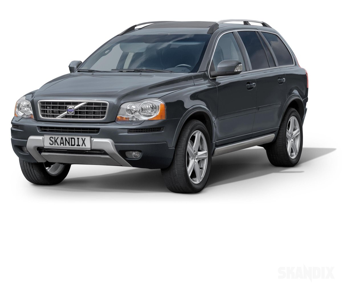 SKANDIX - Installation picture Volvo XC90 (-2014): front, side